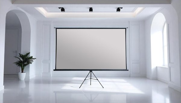 Solusi Lengkap Kebutuhan Layar Proyektor Tripod 84 Inch
